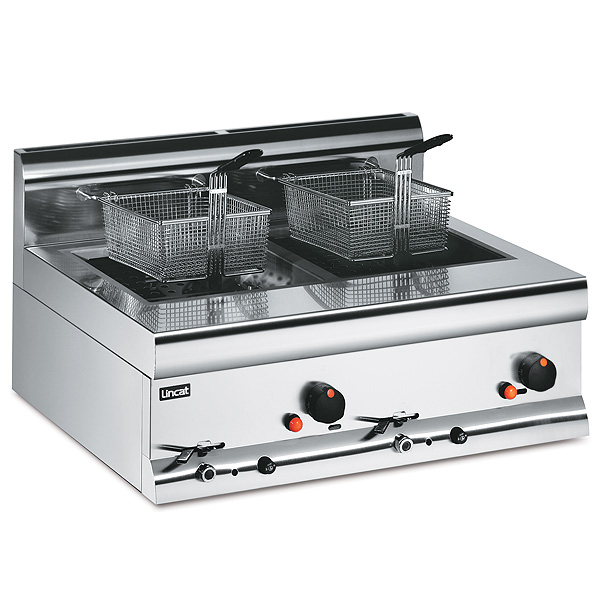 Lincat Silverlink 600 Gas Counter Top Twin Fryer | Fryers